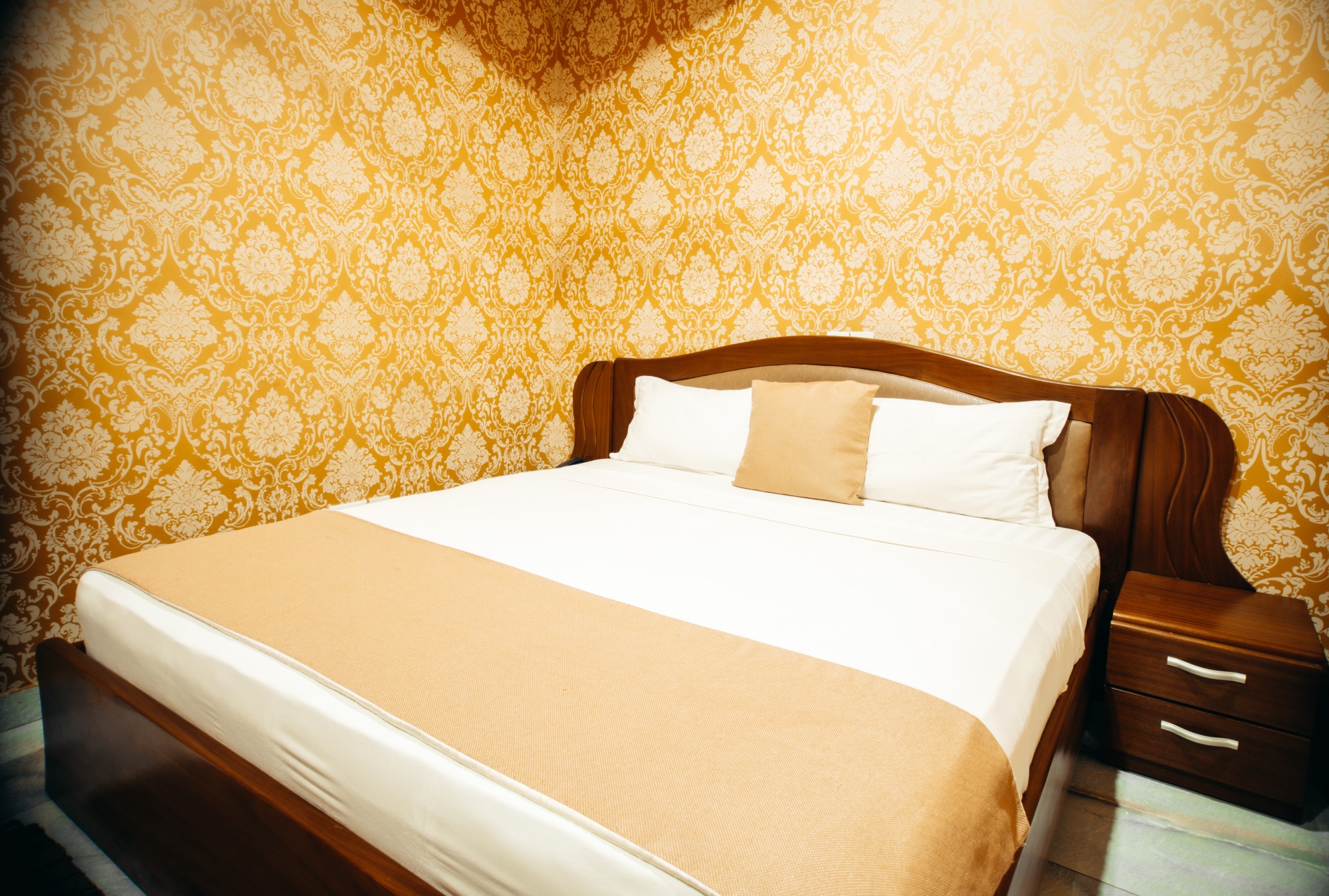 Standard Room - Plus 33 Hotel